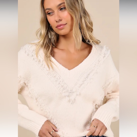 Lulus | Sweaters | Lulus Soft Cream Vneck Sweater | Poshmark